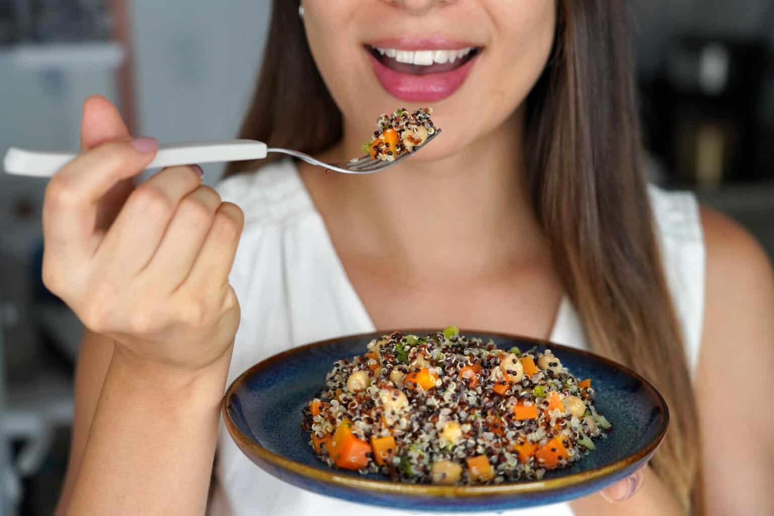 Quinoa: Karbohidrat Sehat untuk Diet dan Kesehatan - Dietplus.id